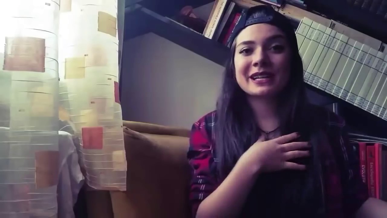 Rap battle - Selly vs Magda - YouTube