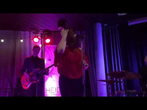 Heidi Pakarinen Hani hani - YouTube