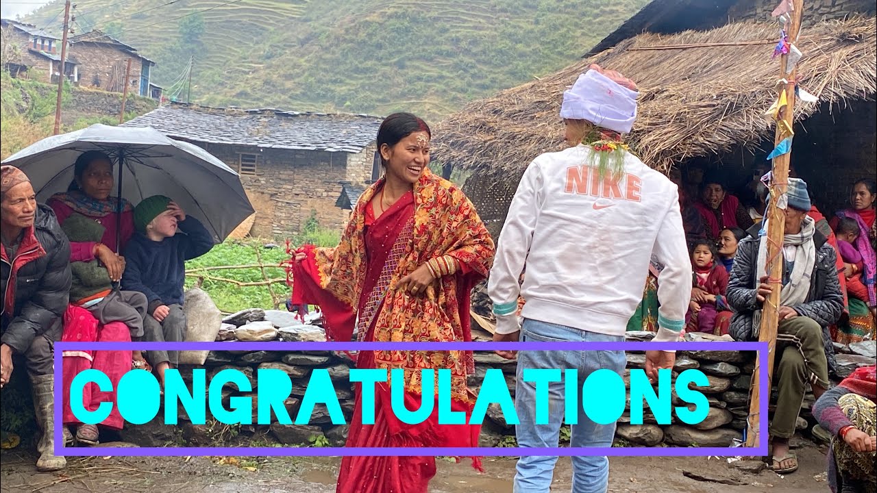 Beautiful couples Behula behuli dance Bongakhani naumati baja - YouTube