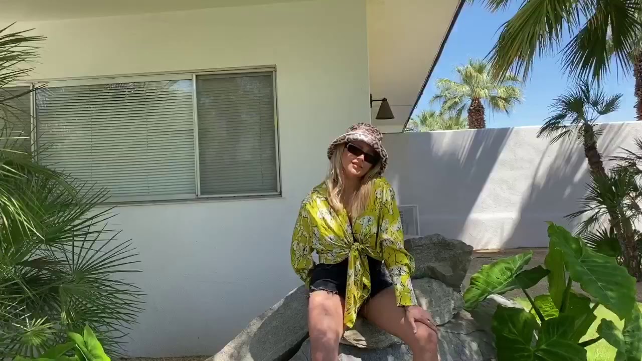 Tonya Brewer - JOE EXOTIC (Ft. Sia & Maddie Ziegler) - YouTube