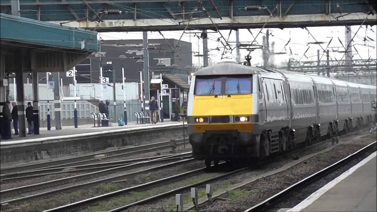 91117 'West Riding Limited' + 82231 speed through Doncaster 5/4/14 ...