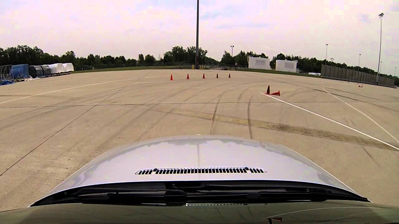SCCA Autocross, 34 STX at Toledo Express Airport - YouTube