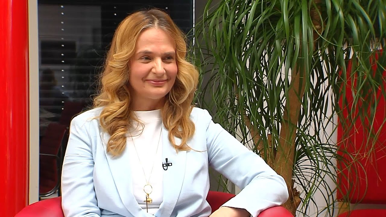 Lejeune - Romy Stangl - YouTube