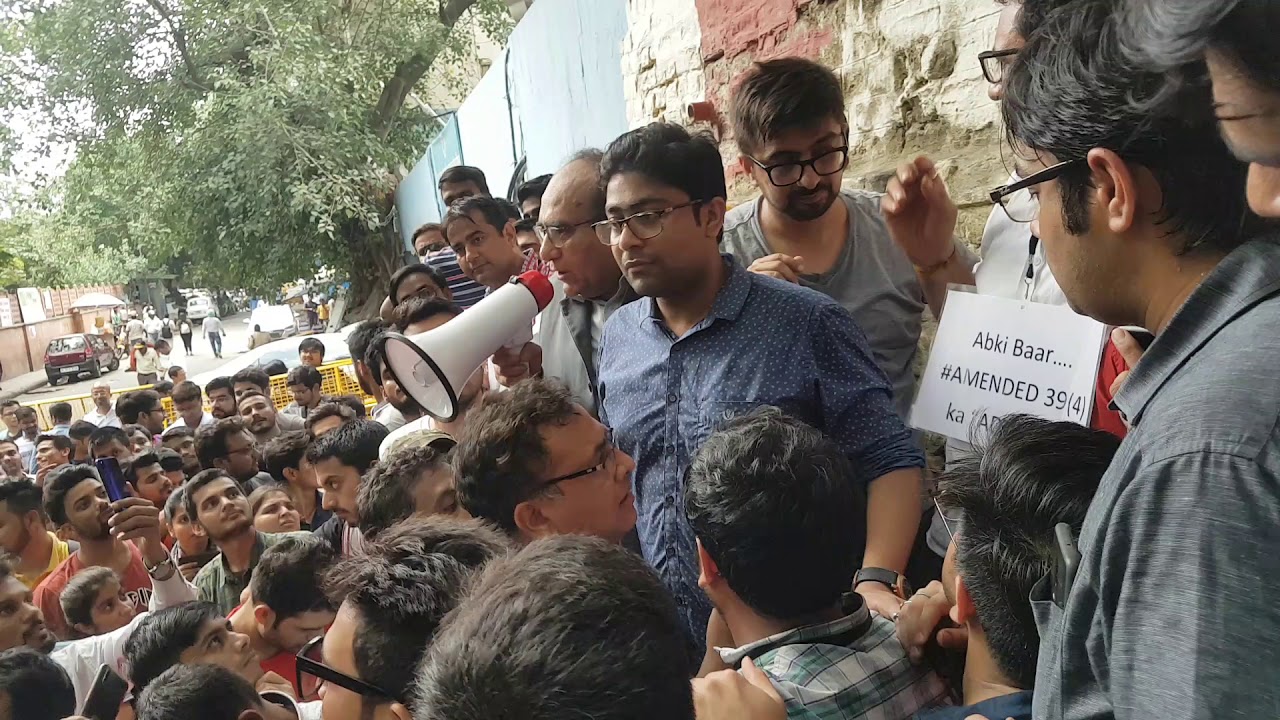 CA Student Protest Day 3 @ ICAI Headquarters, ITO, Delhi - YouTube