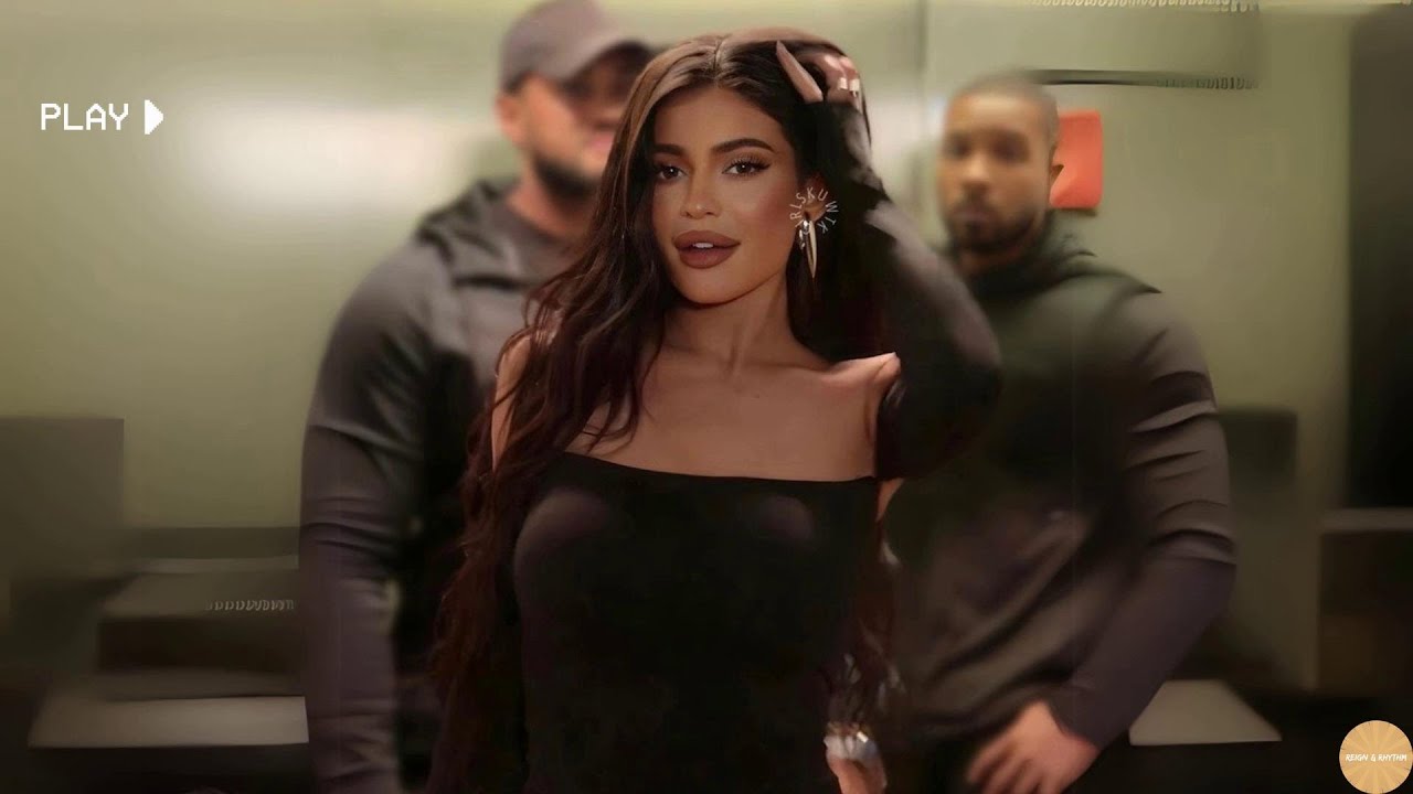 pov: she's independent - YouTube