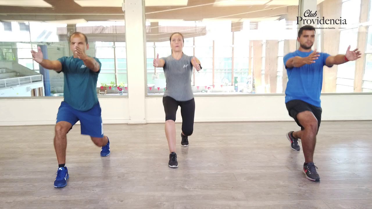 Estocadas adelante y atrás - YouTube