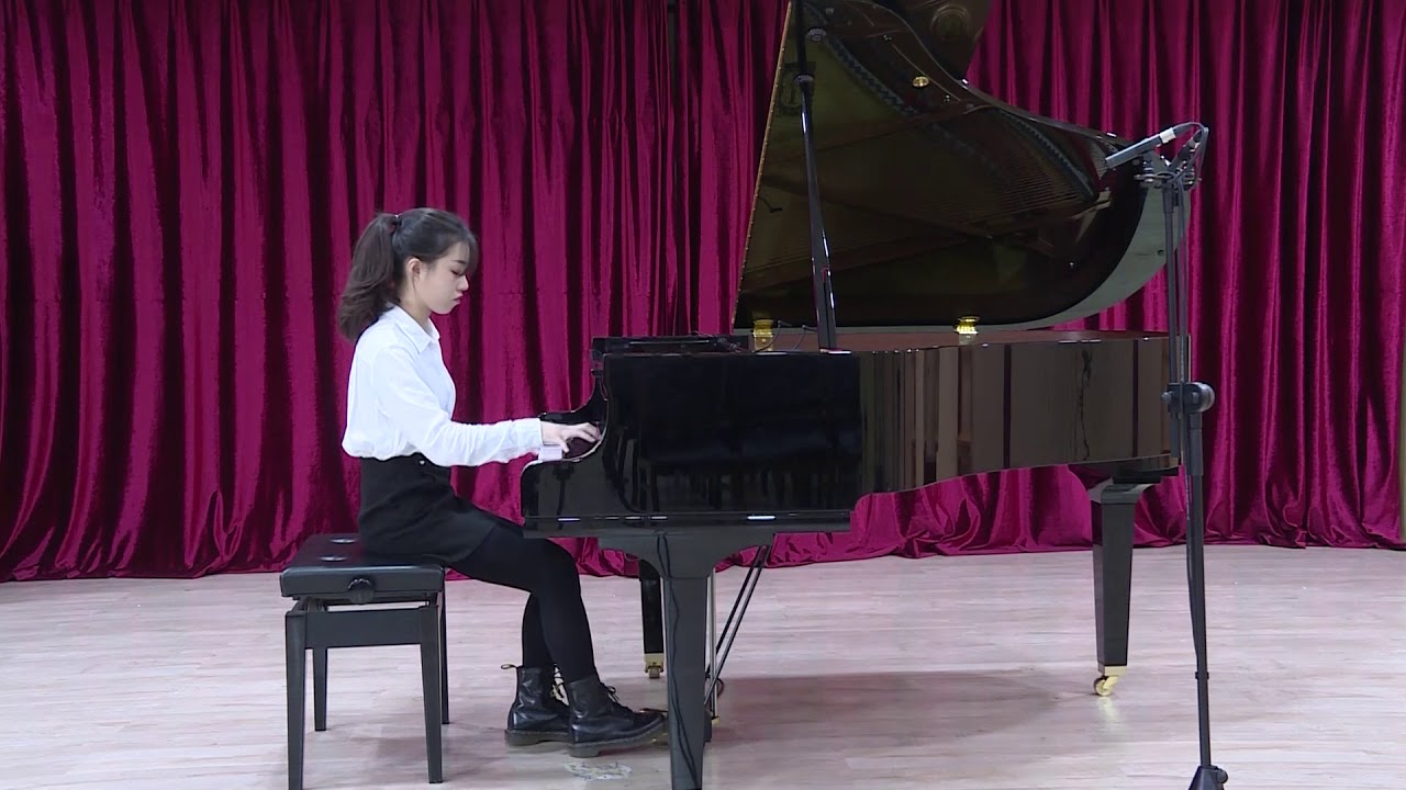 ZHANG Wanying's Performance - YouTube