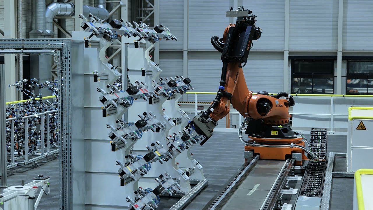Volkswagen Production Hanover: Press shop new Multivan - YouTube