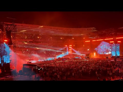 Travis Scott live in concert in Auckland New Zealand - YouTube