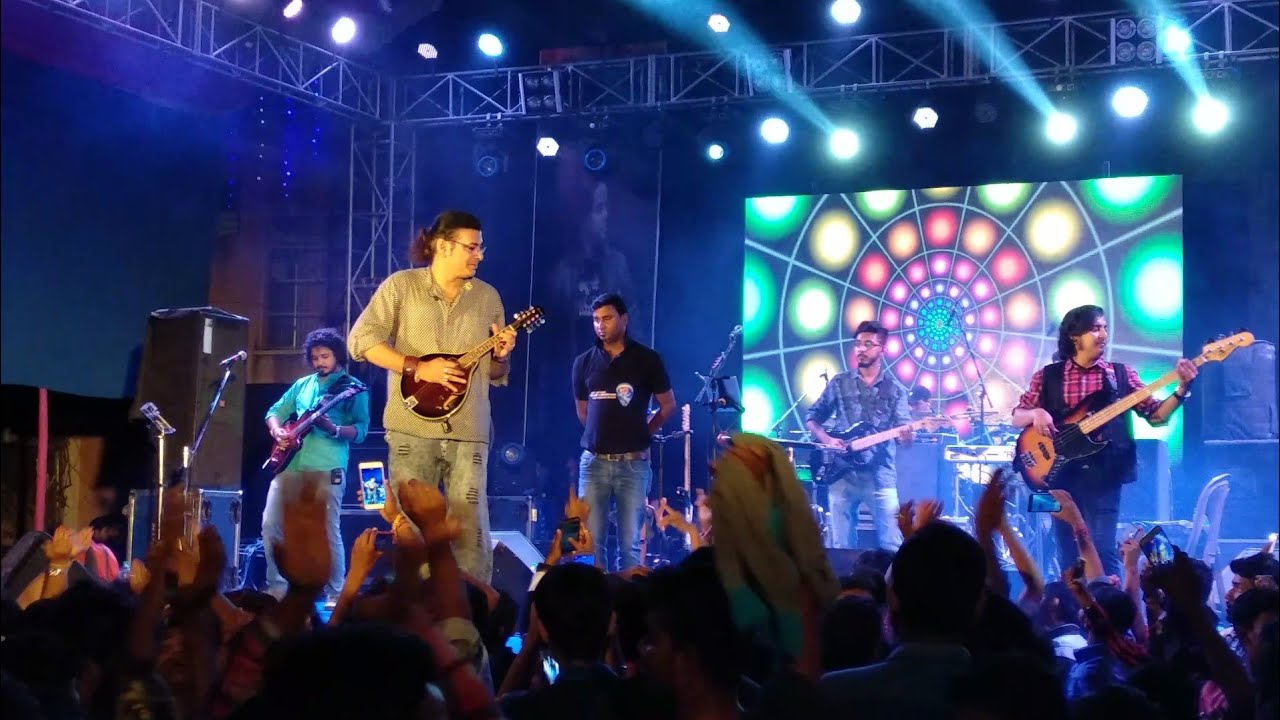 Surojit chatterjee best live performance / Awesome 🤟 / Dill Doriya ...