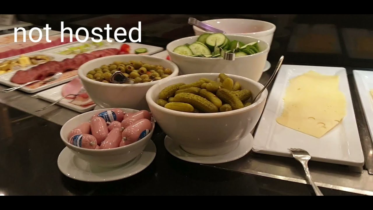 Leonardo Royal Hotel Düsseldorf Breakfast Buffet - YouTube