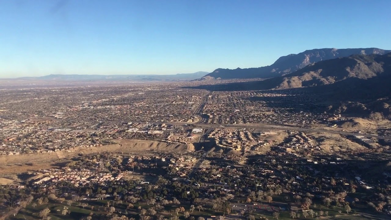 Albuquerque International Sunport Approach Runway 26 at Sunrise Over ...