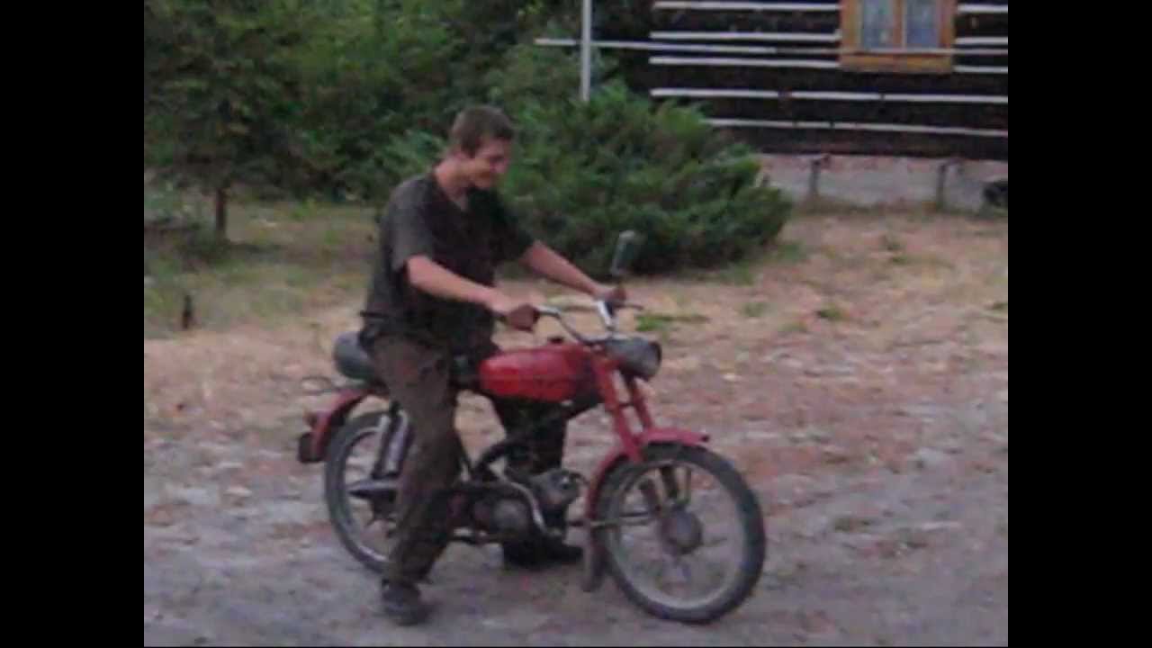 komar 50 jazda na jednym kole mega moc - YouTube