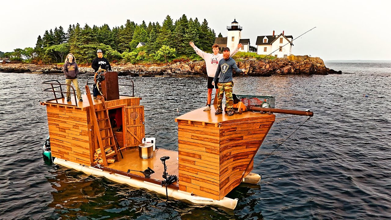 3-Days Surviving on a Pirate Ship in the Ocean - Fish, Forage & Camp ...