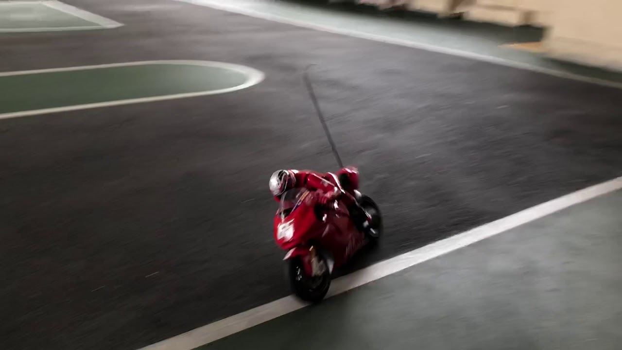 Nikko 1:5 RC Ducati Motorcycles - YouTube