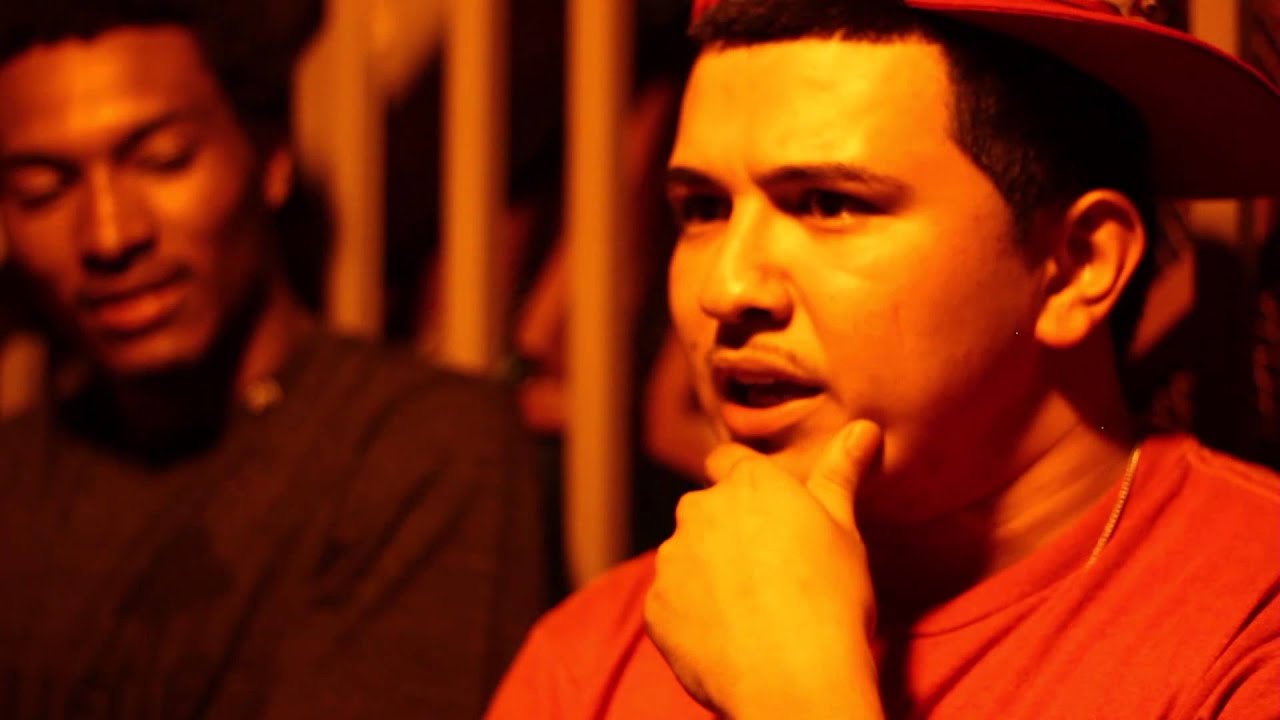 Battle Chris Coke vs KT - YouTube