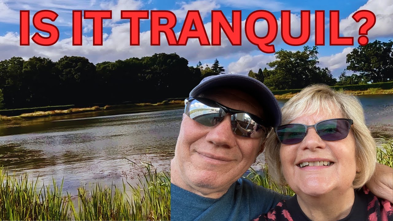 ARRIVING AT CONDOVER PARK TOURING AND CARAVAN SITE - YouTube