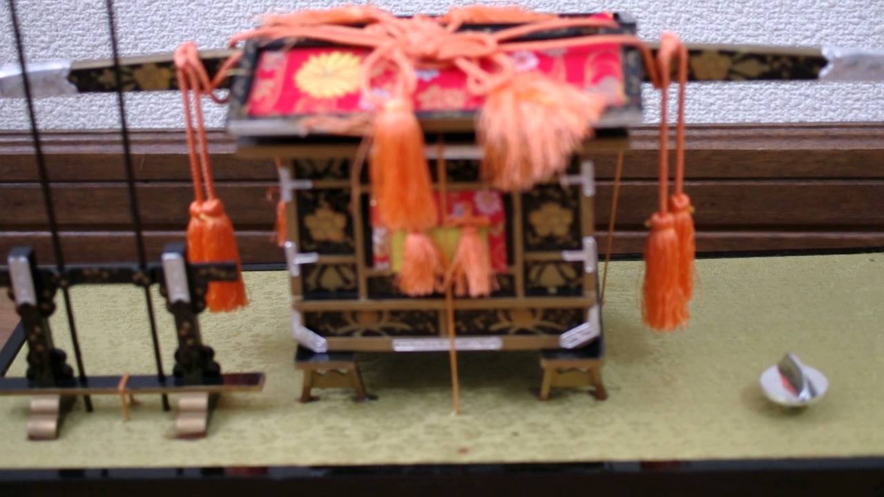 "HINAMATSURI" Japan - Palanquin - with musical box - YouTube