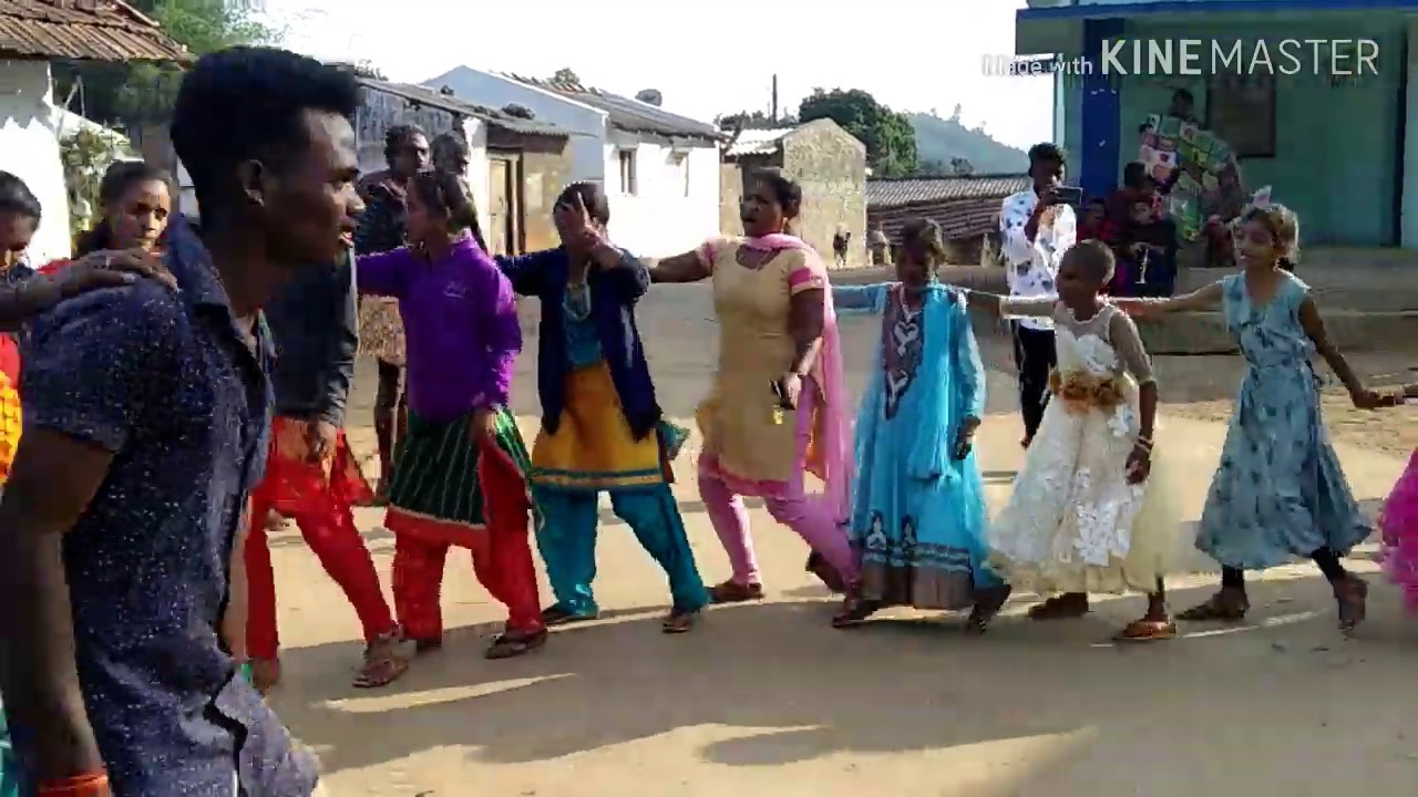 Sankranthi special dimsa dance / Araku valley in AP India - YouTube