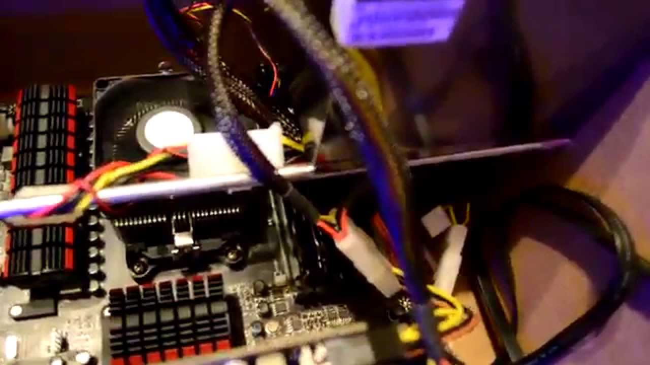 Jackson's Cardboard Box Gaming PC & Game Play - YouTube