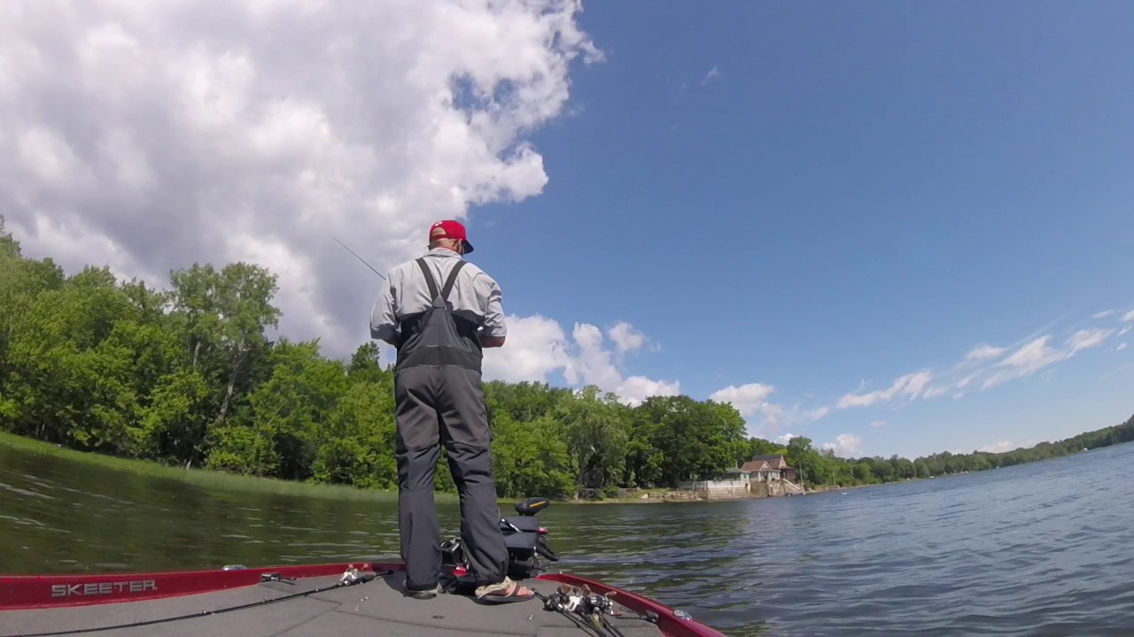 FISHING!!!!! FLW Costa Event on lake Champlain day 1 and 2 - YouTube