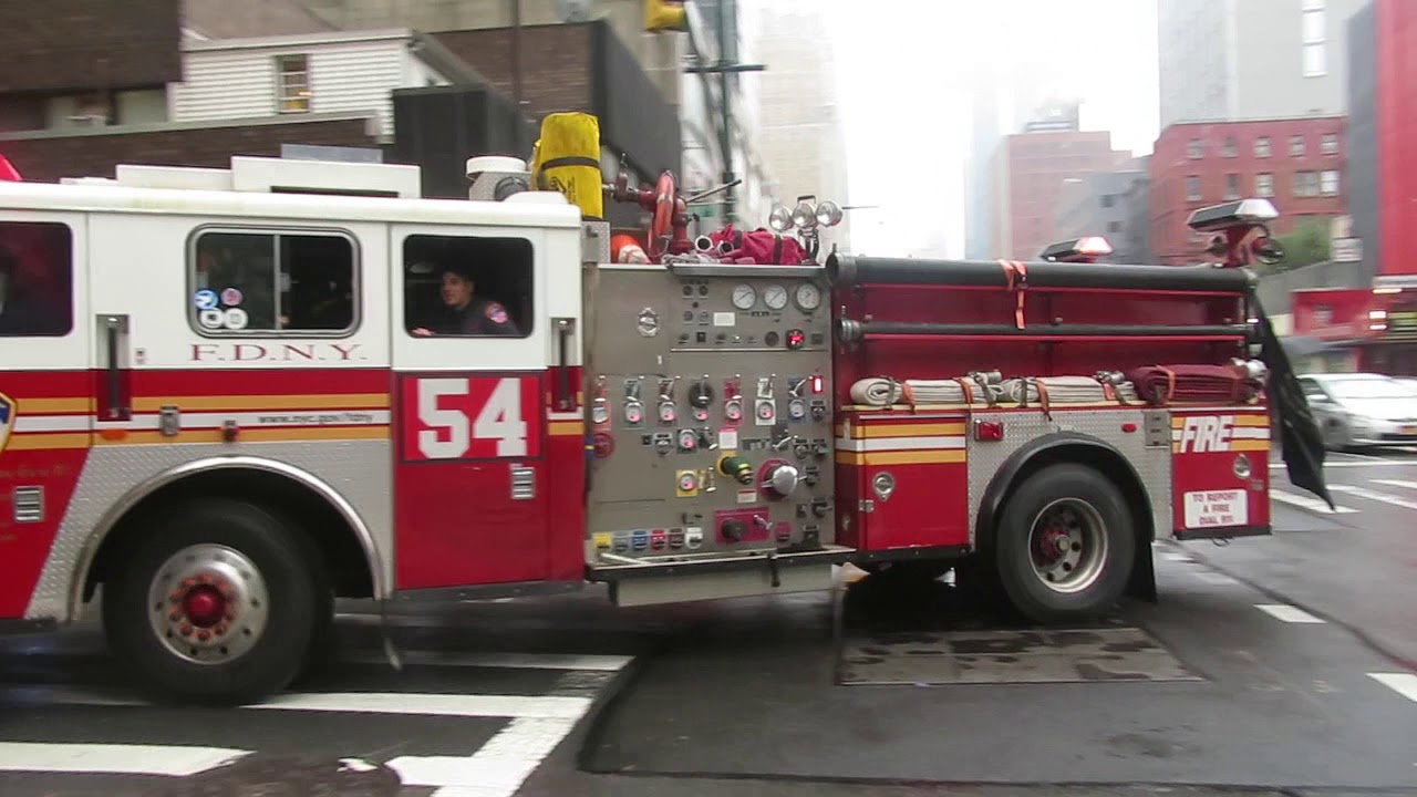 Fdny, Engine 54 responding - YouTube