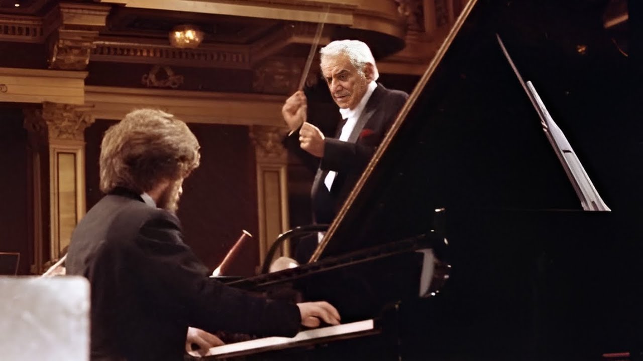 Krystian Zimerman - Beethoven: Piano Concerto No. 3, Op. 37 III. Rondo ...