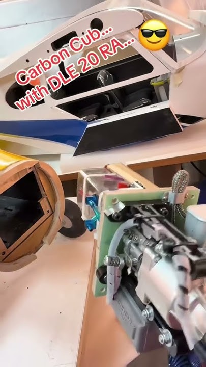 Hangar 9… Carbon Cub with DLE 20 RA - YouTube