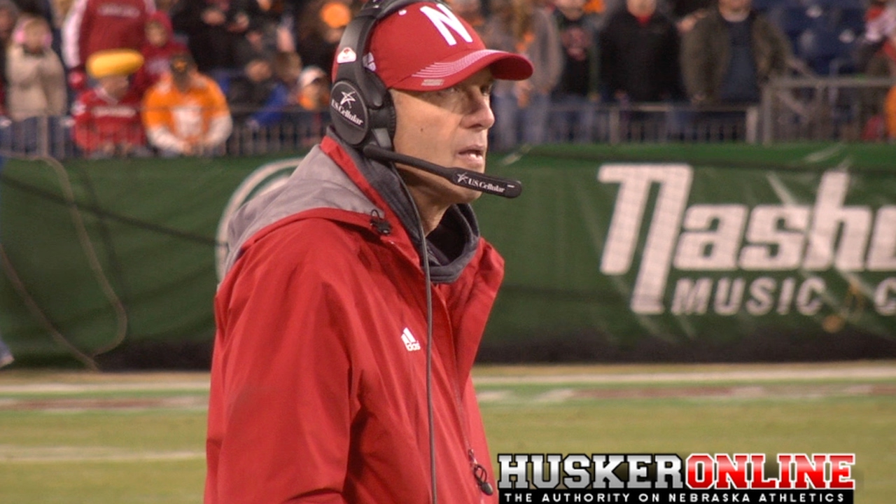 HOL HD: Mike Riley Signing Day Press Conference - YouTube