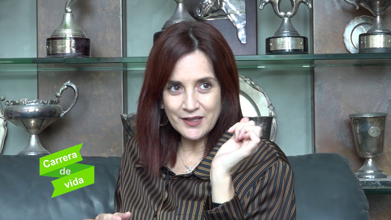 Carrera de vida - Marisol Martínez Meza - YouTube
