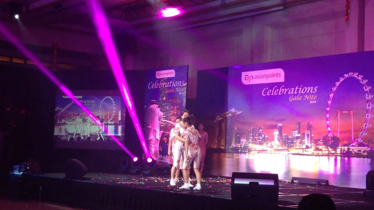 Female Acrobat Human Pyramid and Candle Contortionist - YouTube