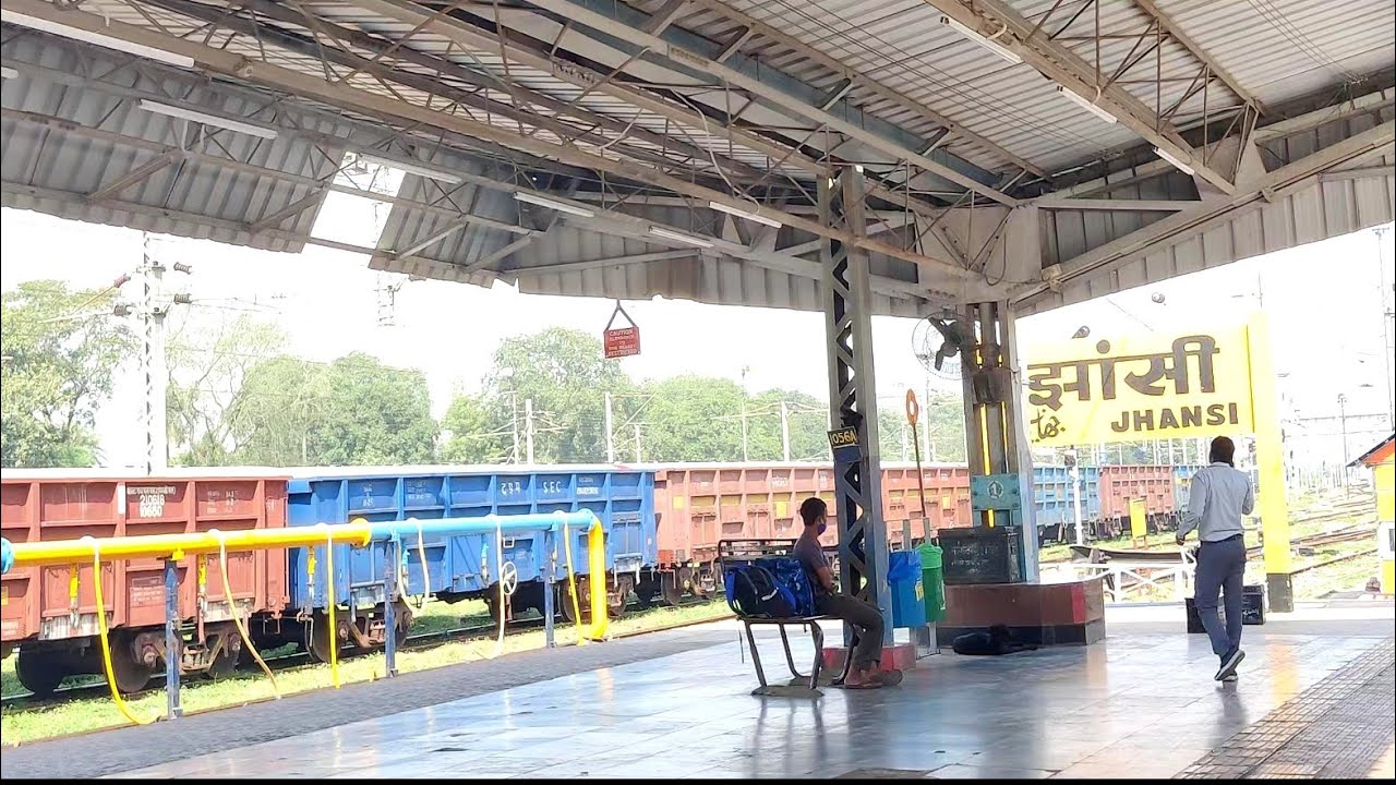 JHANSI (VGLB) Junction Railway Station - Virangana Lakshmibai Railway ...