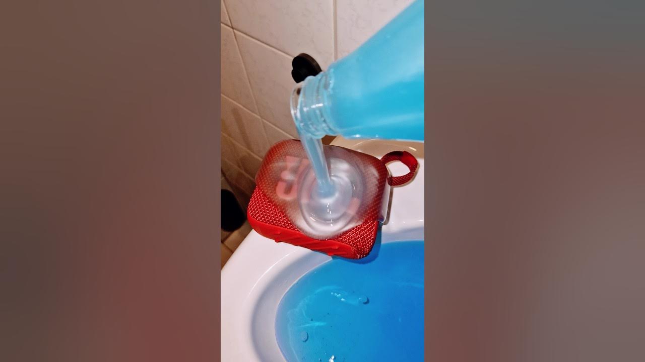 Soapy JBL Go 4 Test went WRONG 😱 - YouTube