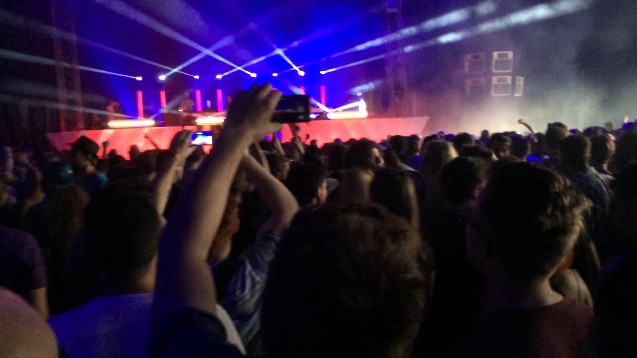 TR\\ER (Truss + Tessela) playing Tessela - Hackney Parrot (Live ...