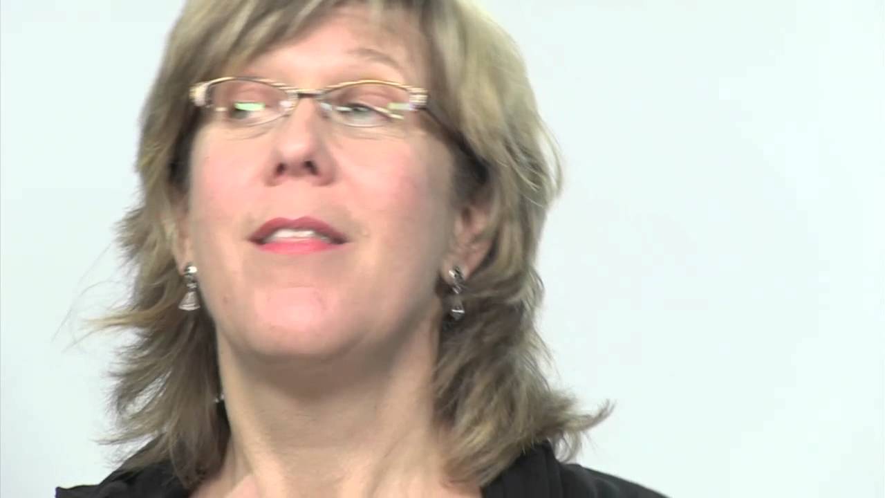 Art City Looks: Diane Bacha - YouTube