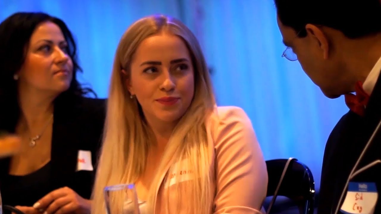 Where to Meet Russian Women | Saint Petersburg Singles Tour - YouTube