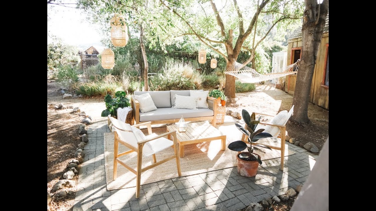 HOW TO STYLE YOUR OUTDOOR PATIO - YouTube