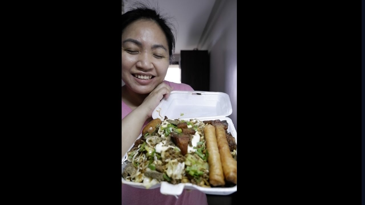 Tuguegarao's Pansit Batil Patong | Enang's Pansit Batil Patung Food ...