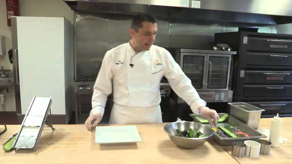 Chef Stefan Ryll Caesar Salad - YouTube