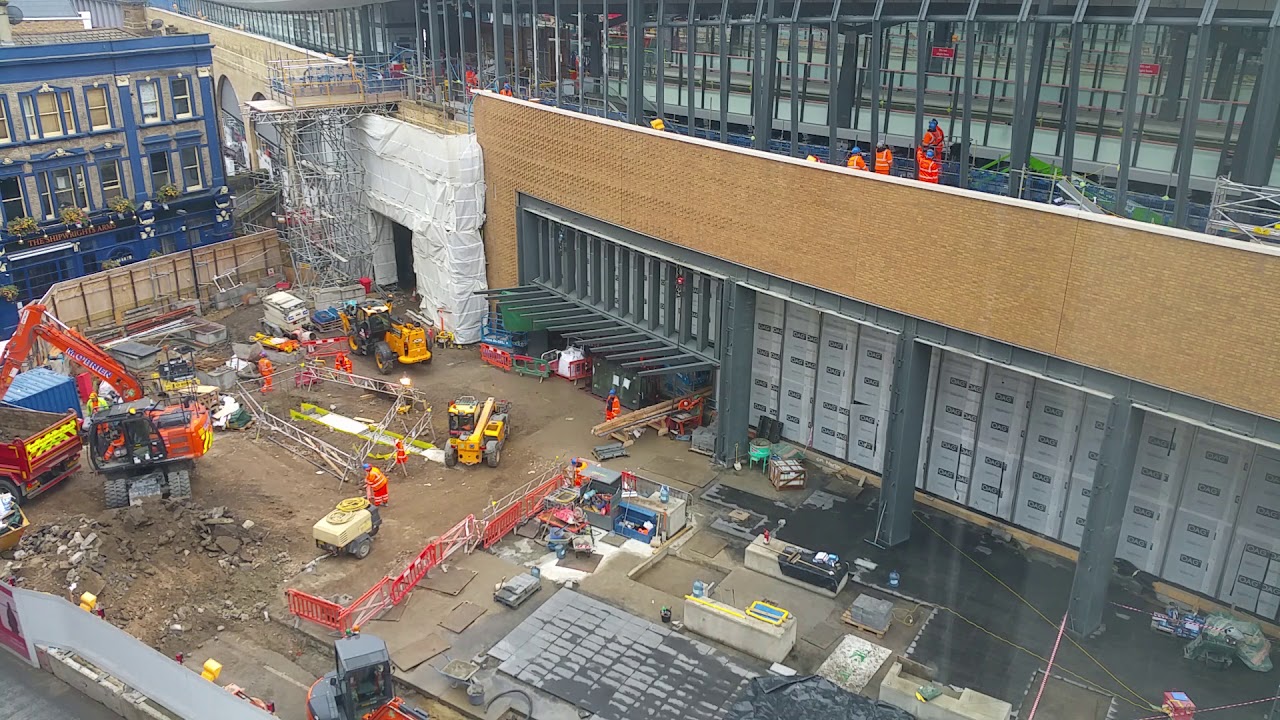 Time-lapse of redevelopment work at London bridge station 18/10/17 ...