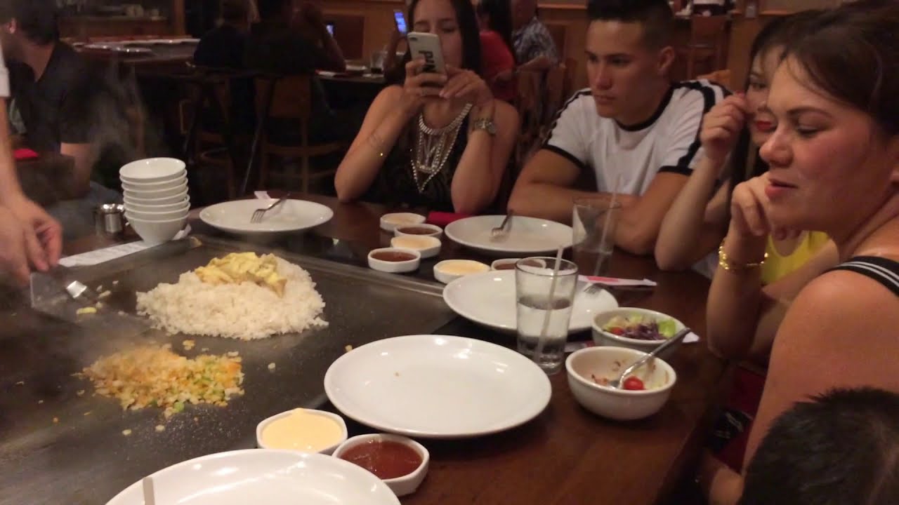 Benihana Restaurant Amazing Chef Cooking For The Table In Miami FL ...