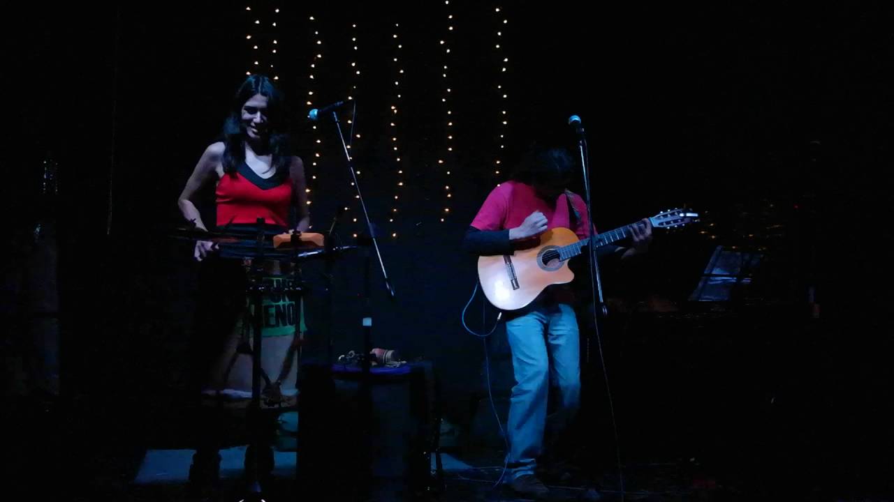 Para Los Sueños - Jun Che y Lola - Escondido - YouTube