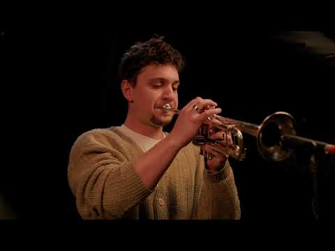 Olivia Dean but it’s all jazz musicians 