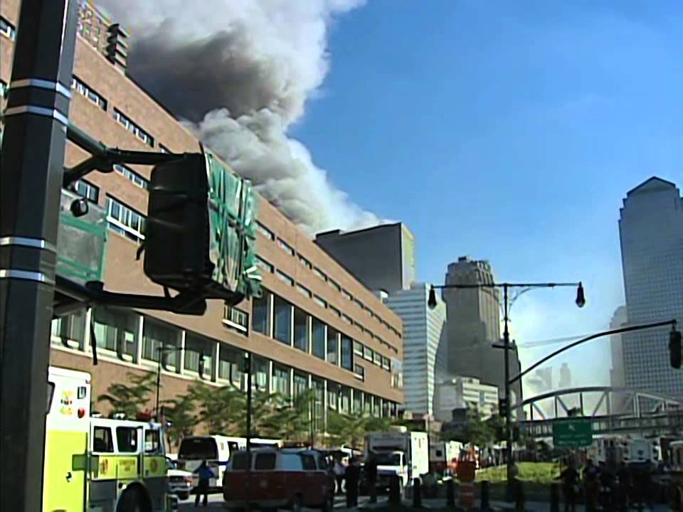 NIST Website: WTC 7 Smoking, Collapsing, and Dust Plume (Unknown, CNN ...