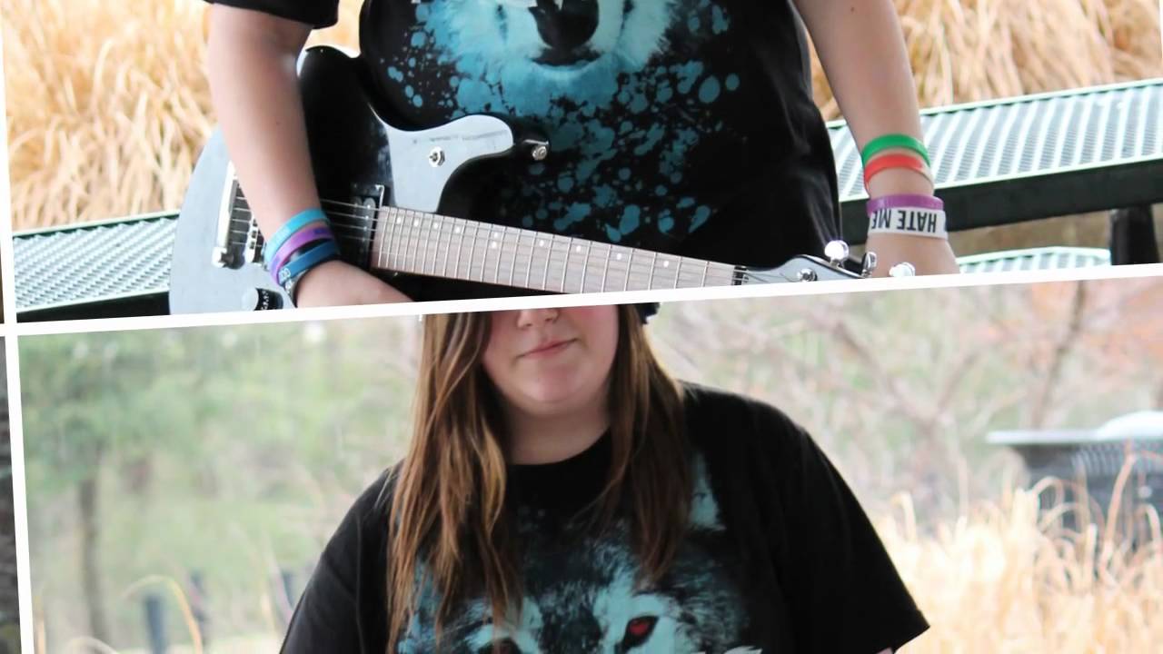 Sarah McCurdy's Photoshoot and video - YouTube