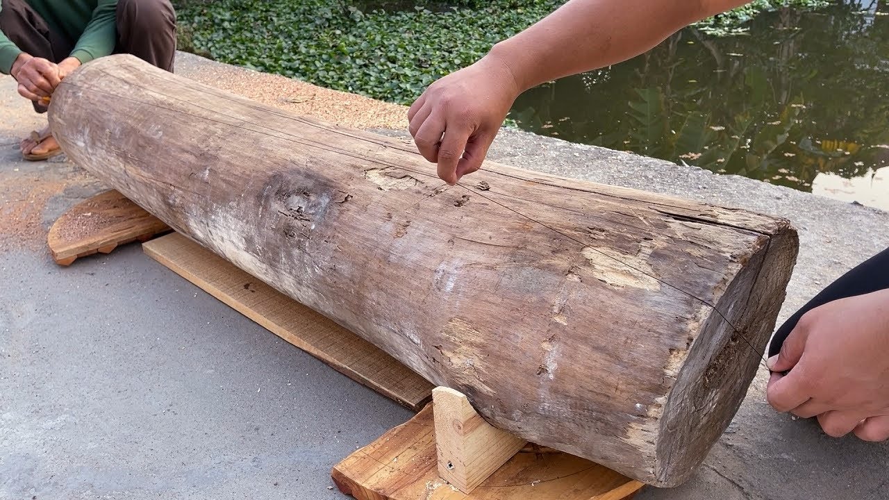 Dangerous Recycling Process With Damaged Giant Log: Make A Tough ...
