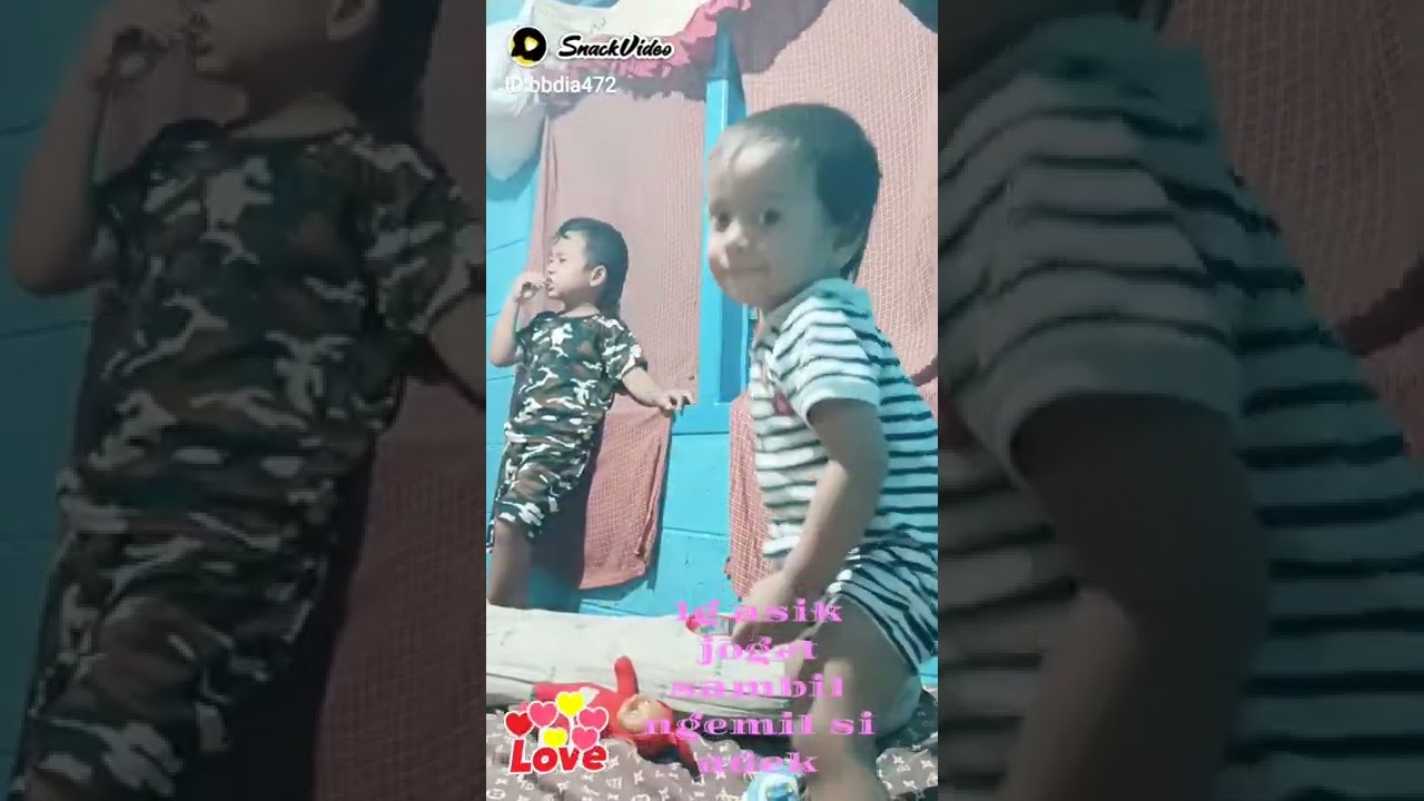 Si Adek Asik Joget Sambil Ngemil 😍😍😍😍😍 Youtube