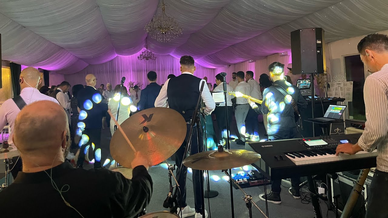 Trupa Cover | Razvan Stef & Band | Ambient Lake Events | Colaj HIP-HOP ...