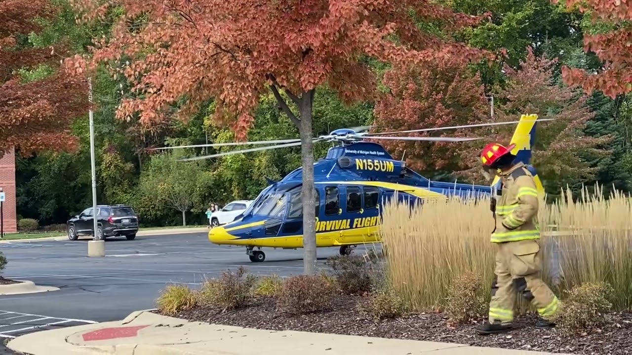 University of Michigan Life Flight Landing - YouTube