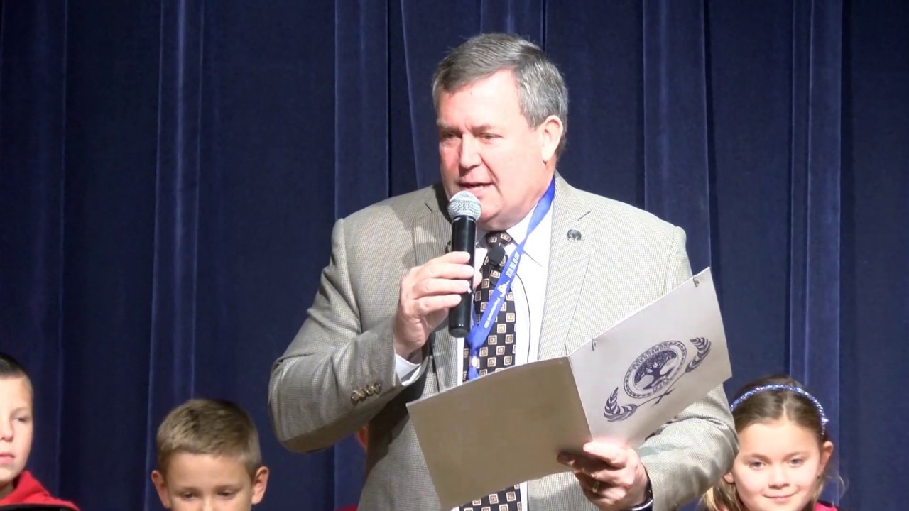 Mayor Mike Foreman at Cline Elementary School for "Cline Day" in ...